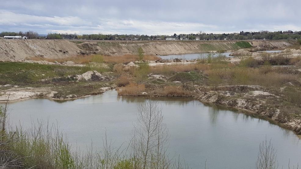 Army Corps of Engineers preparing to build temporary levy on Boise ...